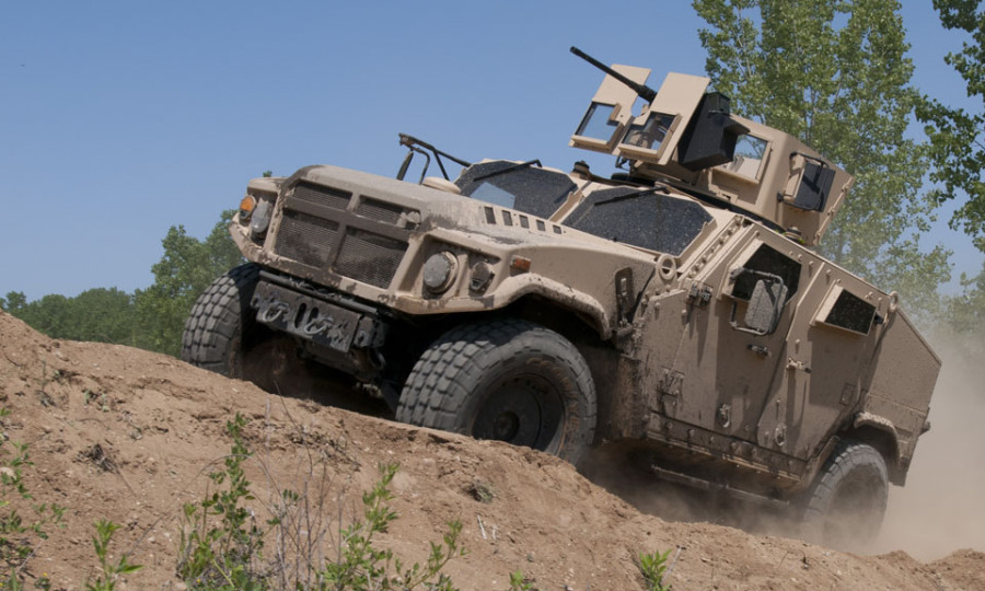 JLTV Program Enters the Final Round - Defense Update:
