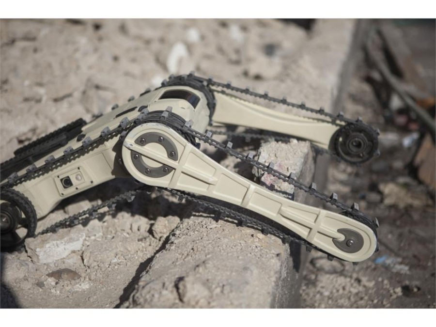 A ROBOT TEAM STANDS UP TO FIGHT IEDs - Defense Update: