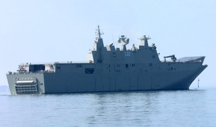 NUSHIP Canberra, the Newest Australian Landing Ship Begins Sea Trials ...