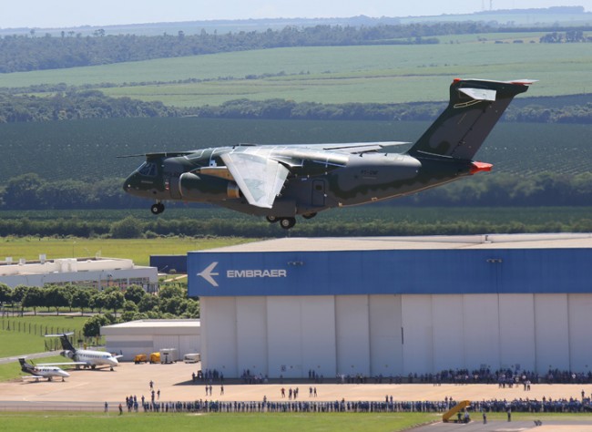 KC-390 Embarks on its maiden flight - Defense Update: