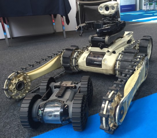 Mini-Robot to Support Air Force’s Bomb Disposal Teams - Defense Update: