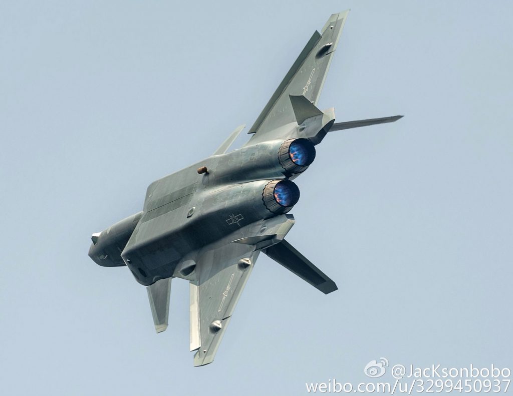 Chinese J20s Show New Camouflage - Defense Update:
