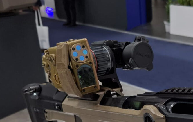Rheinmetall Showcase Enhanced SSW40 Grenade Rifle at DEFEA 2025 - Defense Update: